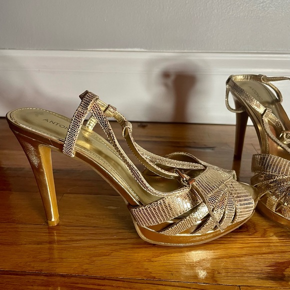ANTONIO MELANI | Shoes | Antonio Melani Gold Tstrap Heels | Poshmark